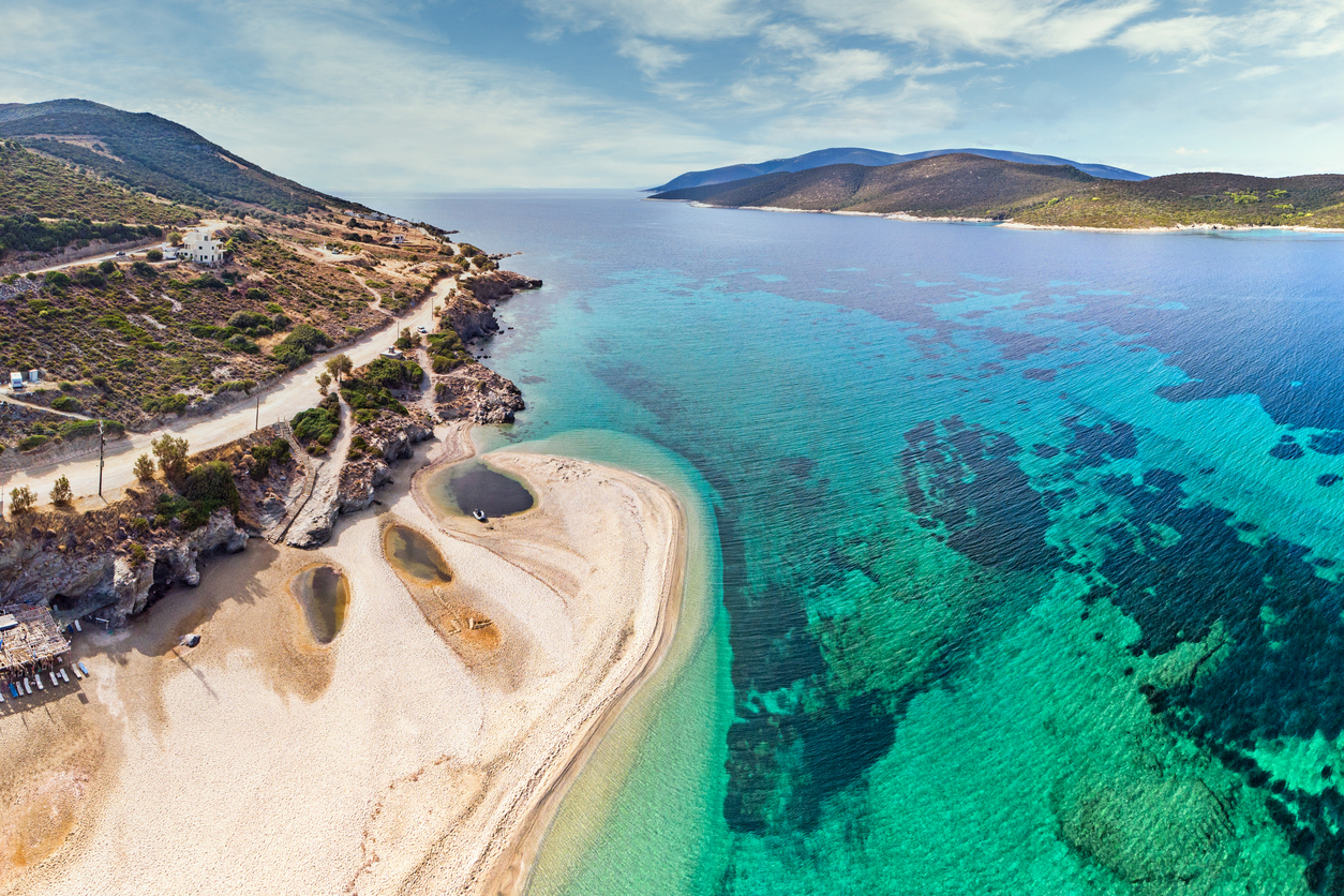 Οι κορυφαίοι προορισμοί, δίπλα στην θάλασσα, στην Ελλάδα για διακοπές ...