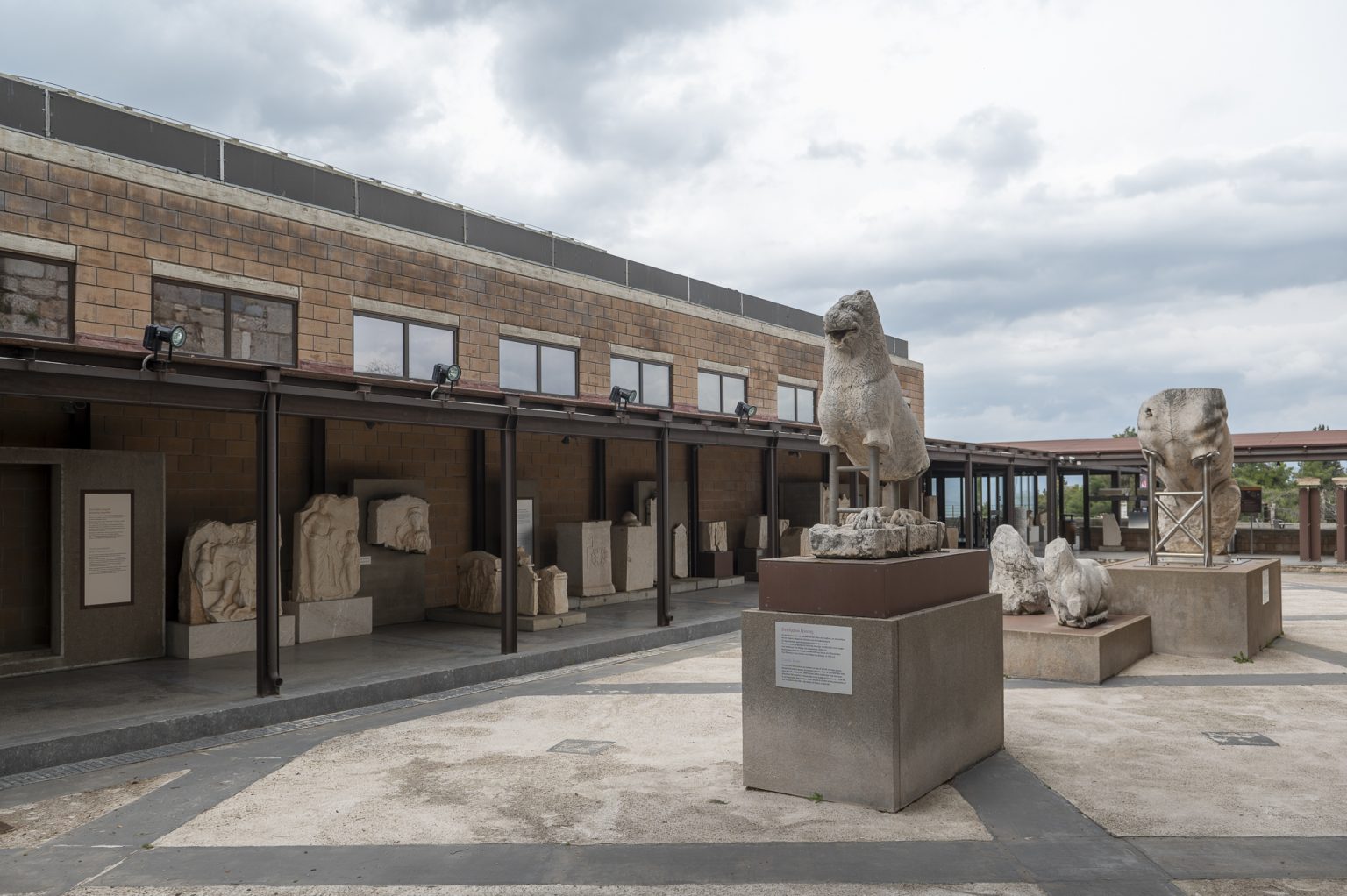 Θήβα: Η ιστορική πόλη μέσα από τα μάτια του Δημάρχου της