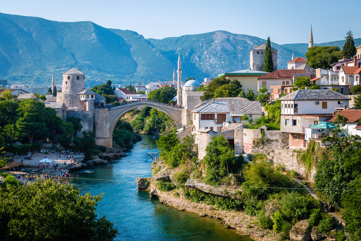 4 εναλλακτικοί προορισμοί στην Ευρώπη για καλοκαιρινές διακοπές - ΔΙΑΚΟΠΕΣ